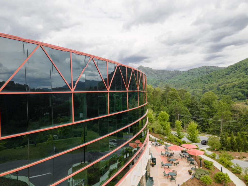 Cherokee Indian Hospital - Graham-Hodge Associates, Inc.