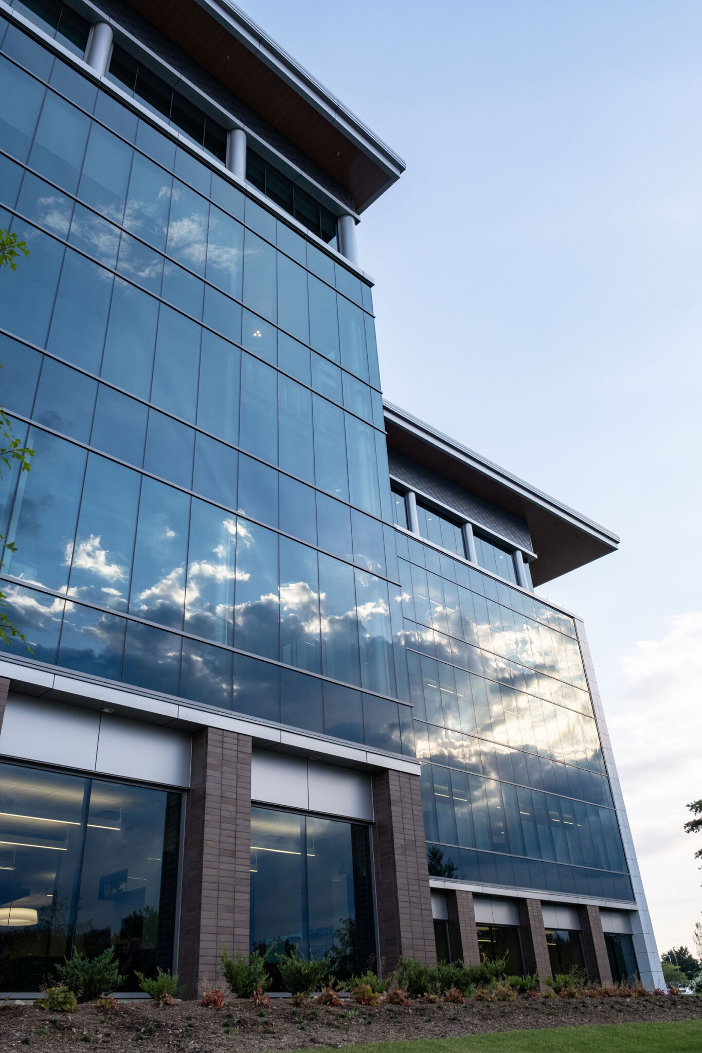 Southern First Bank Headquarters - Graham-Hodge Associates